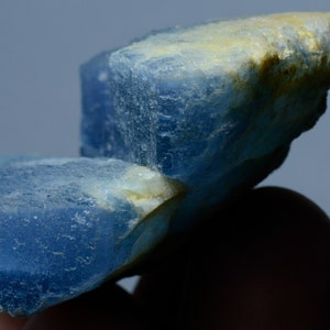 Extremely Rare 251 Carat Cesium Bearing Beryl Var Vorobyevite ...