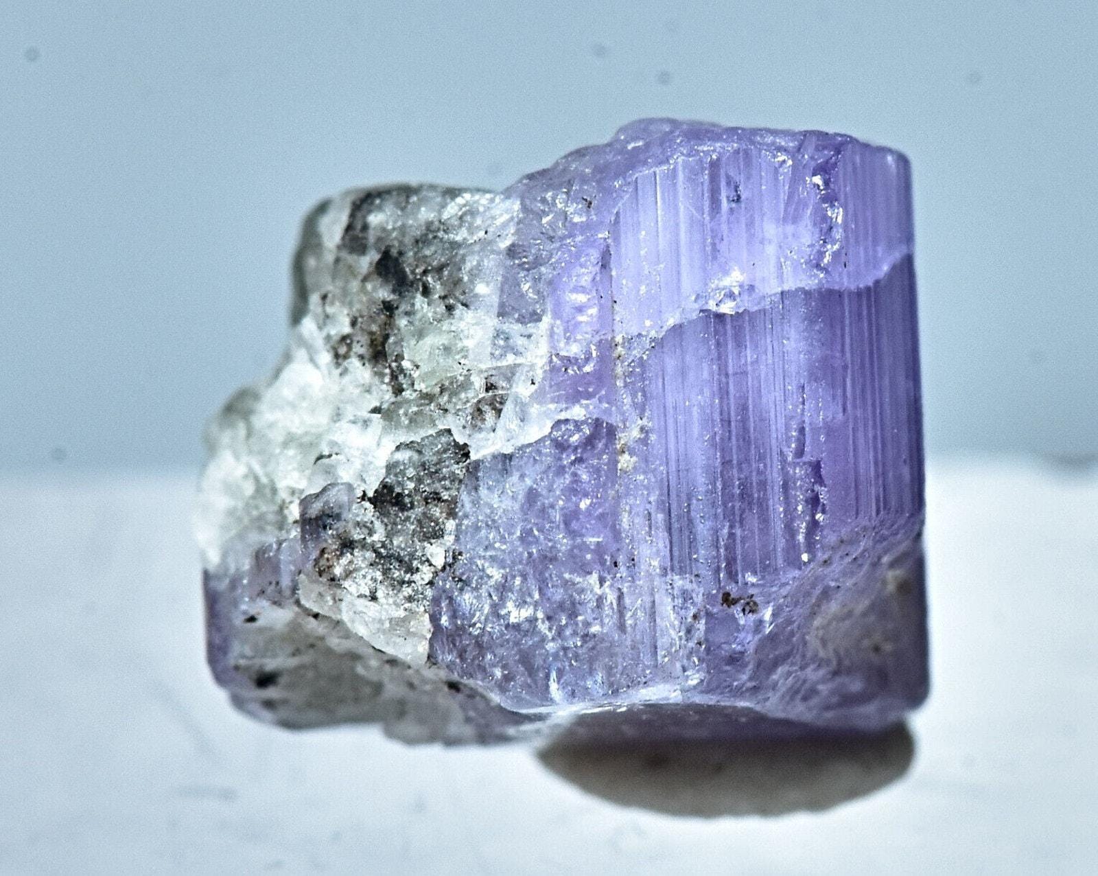 Rare Fluorescent Purple Apatite Crystal 5 Carat - Etsy
