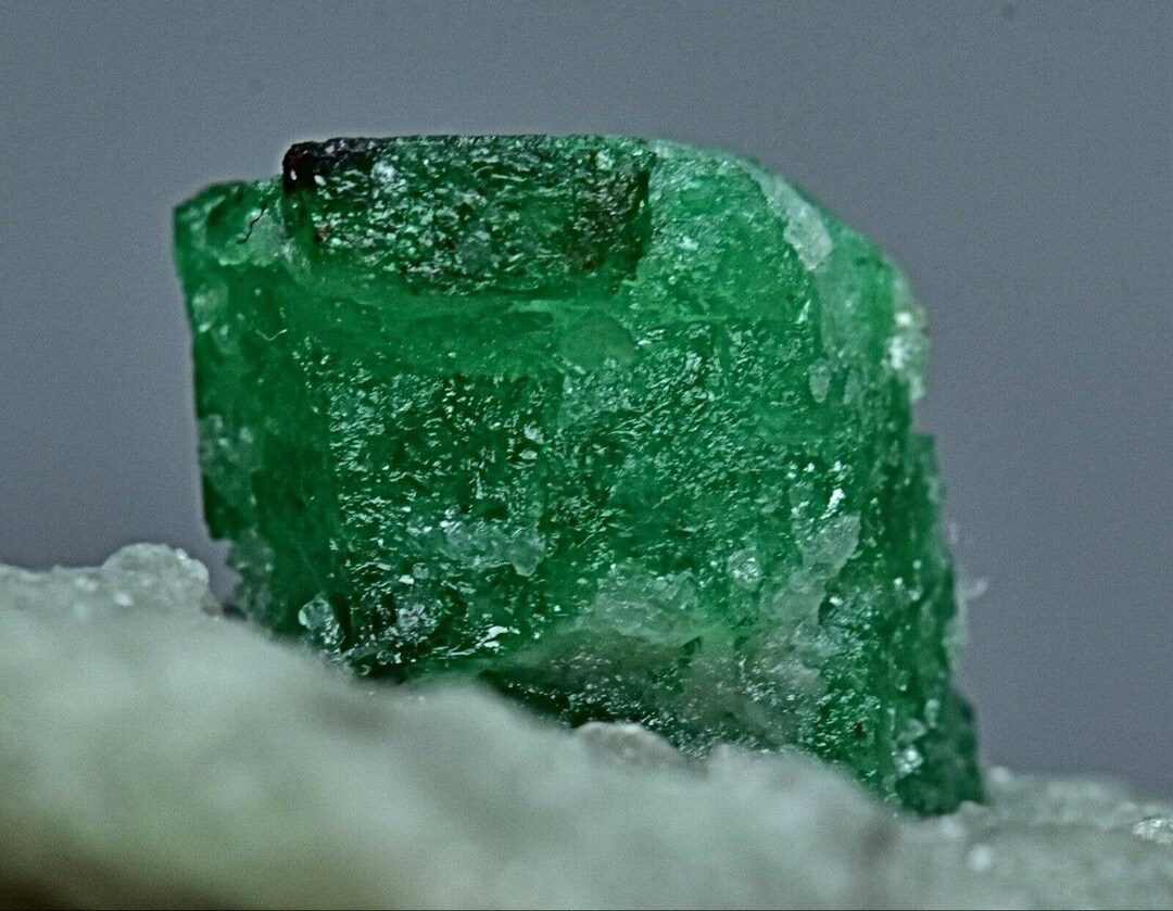 97 Carat Full Terminated Emerald Crystal Specimen From Swat Pakistan - Etsy