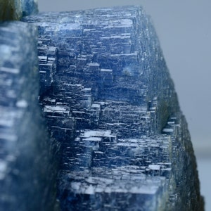 Extremely Rare 251 Carat Cesium Bearing Beryl Var Vorobyevite ...