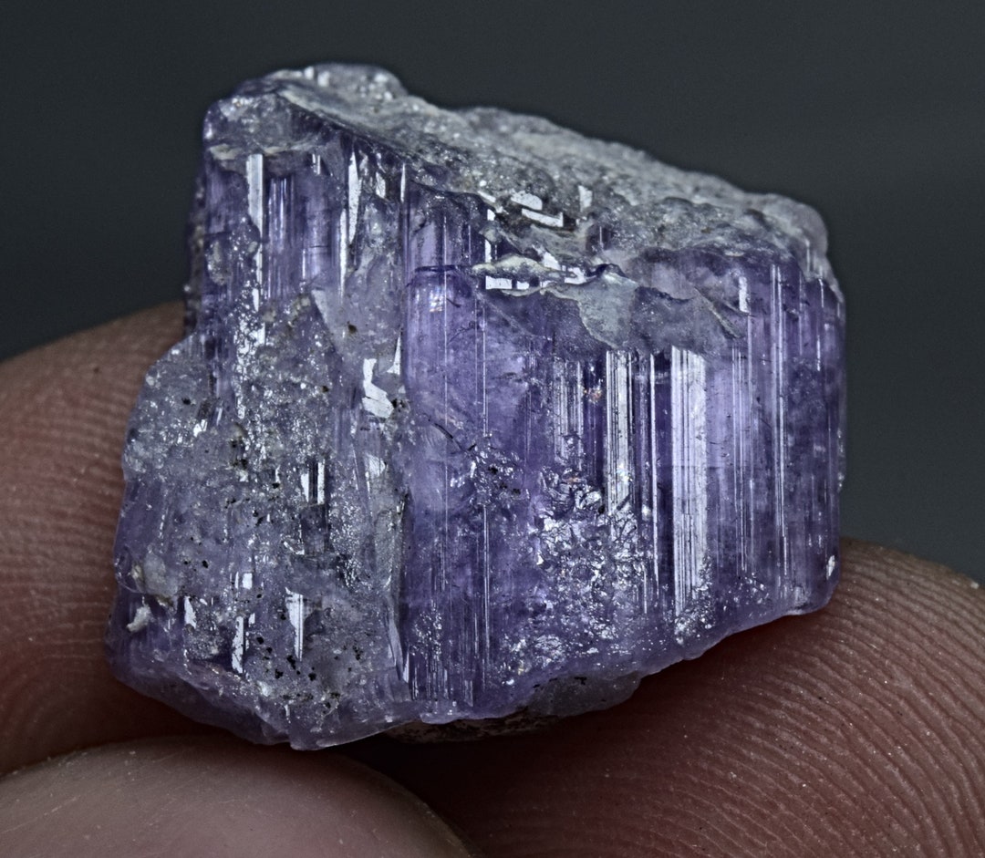 Natural Rare Fluorescent Purple Apatite Crystal 17 Carat - Etsy