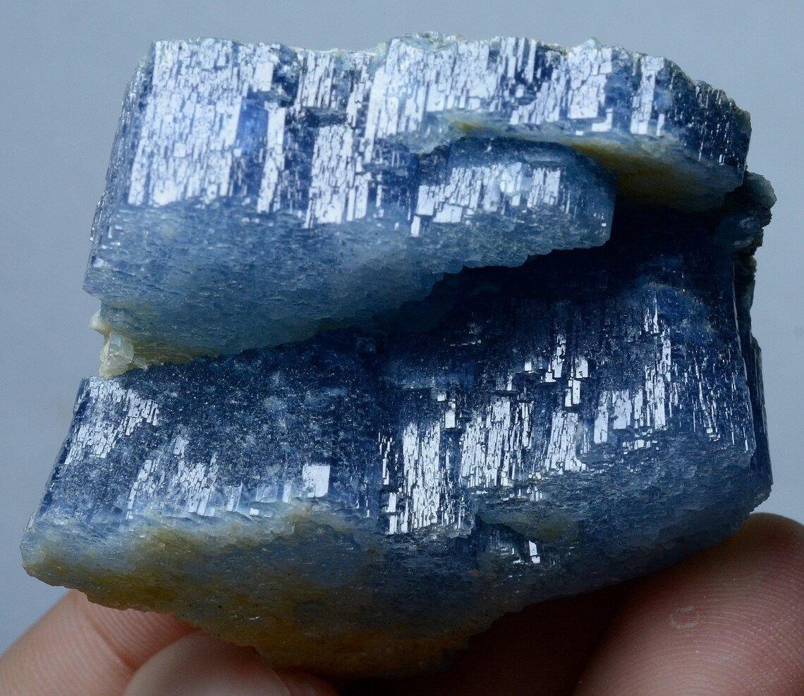 Extremely Rare 251 Carat Cesium Bearing Beryl Var Vorobyevite | Etsy