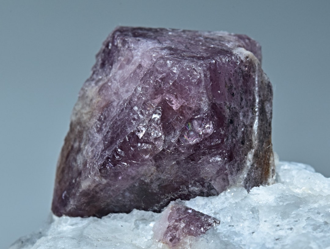 Natural Spinel Crystal Specimen From Badakhshan Afghanistan 131 Gram - Etsy