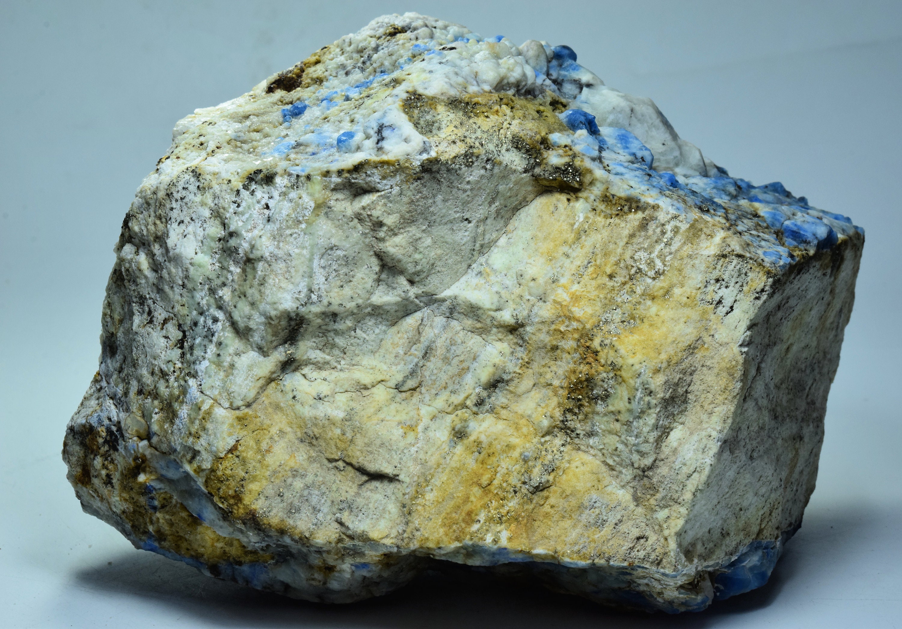 Fluorescent Afghanite Crystal With Wernerite Scapolite On | Etsy