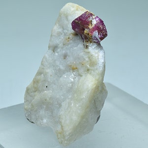 Natural Unique Ruby Crystal Specimen From Jigdalik Afghanistan 19 Gram ...