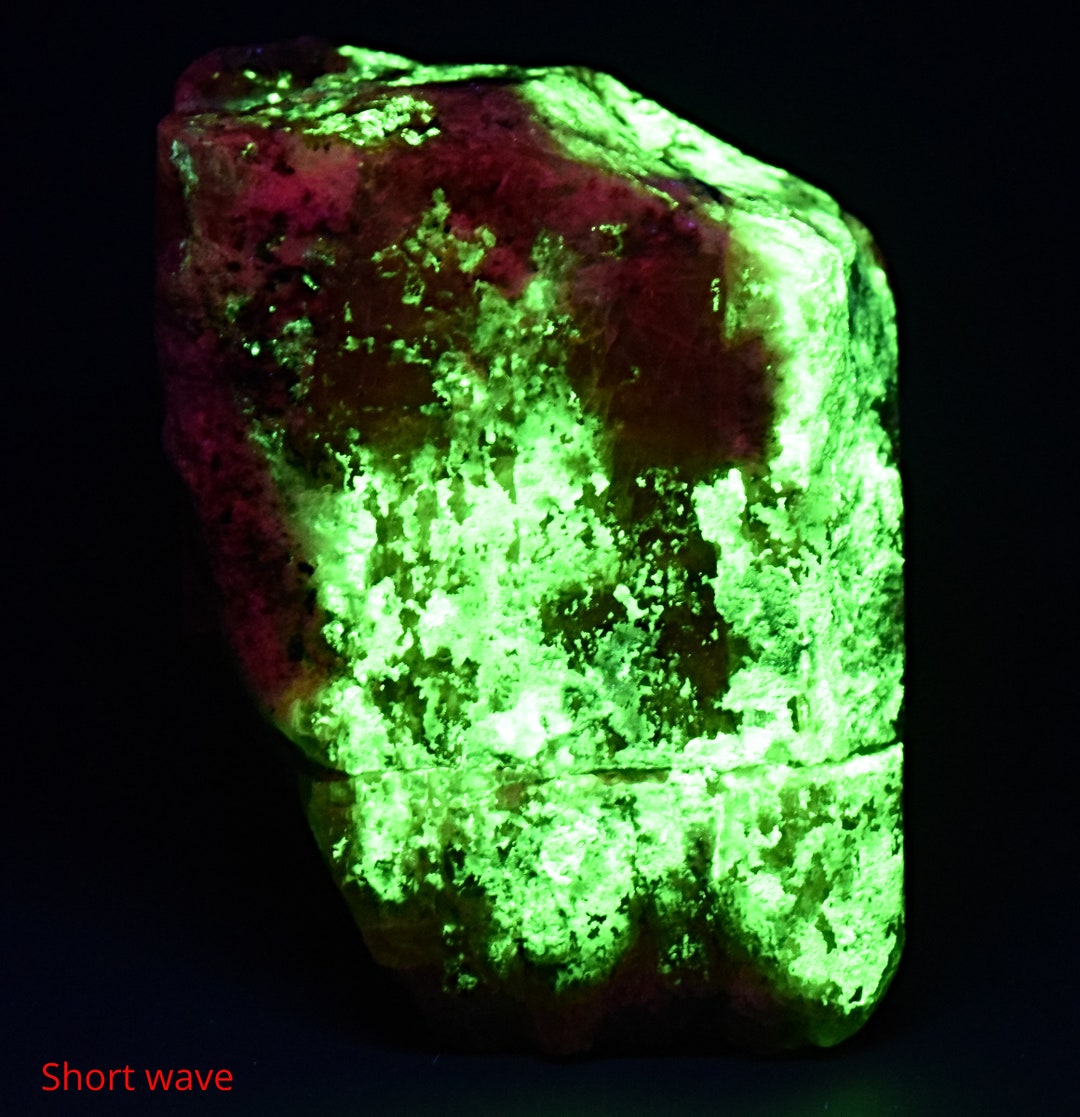Bi Color Fluorescent Natural Scapolite Crystal With Unknown Green ...