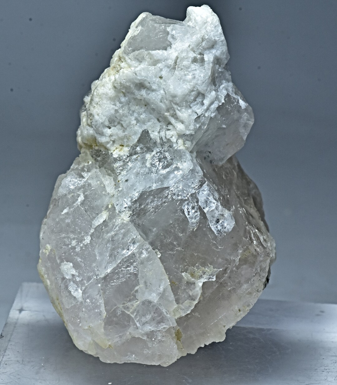 105 Gram Natural Light Pink Color Patrialy Etched Unknown Crystal With ...