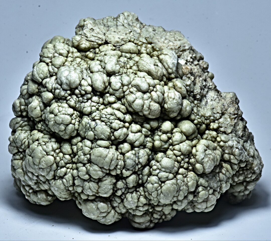 433 Gram Natural Green Botryoidal Nephrite Jade Bubble Nephrite Jade ...