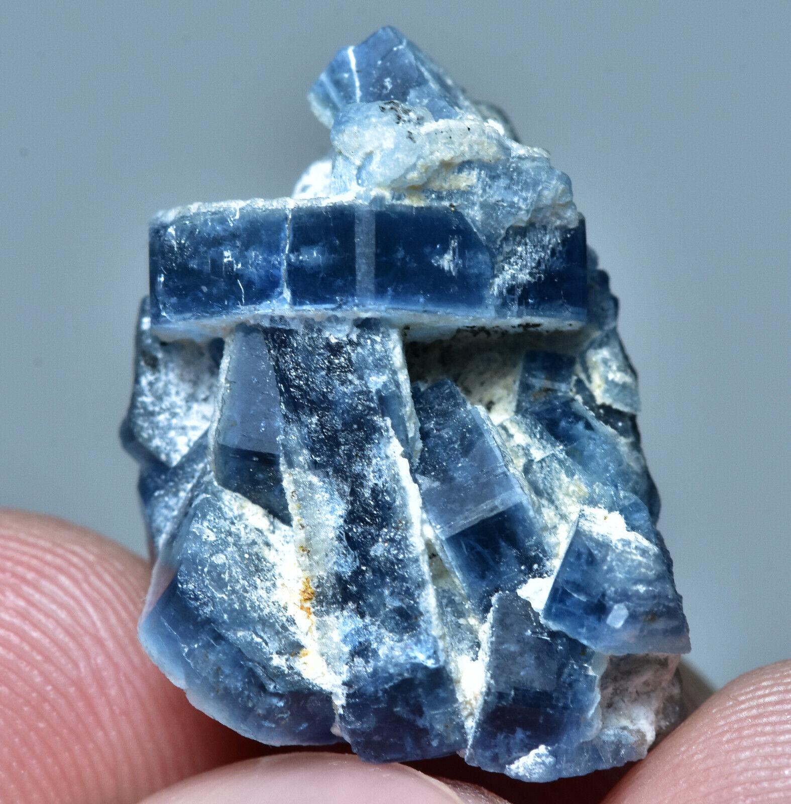 Unusual Deep Blue Vorobyevite Beryl Rosterite Crystal Bunch 20.45 Carat ...