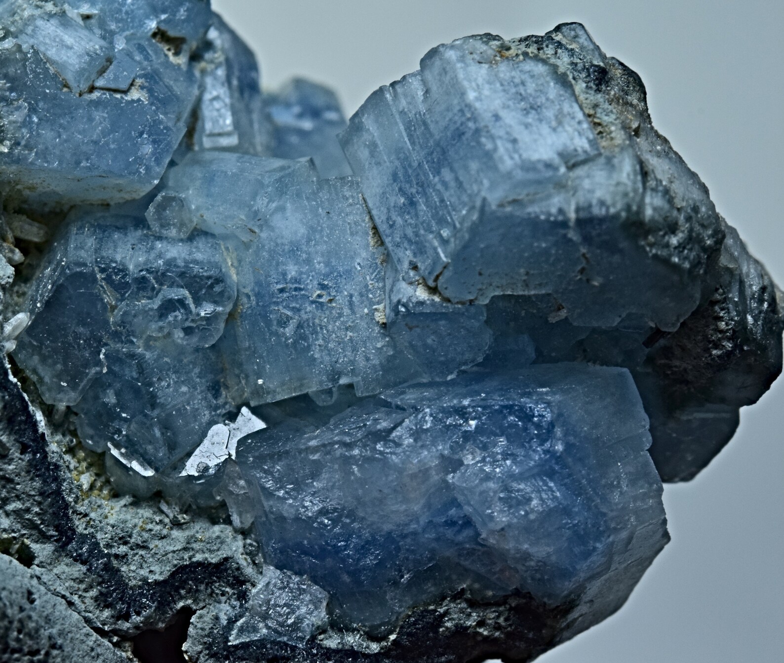 Unusual Vorobyevite Beryl Rosterite Crystal Bunch W/ Coated Tourmaline ...
