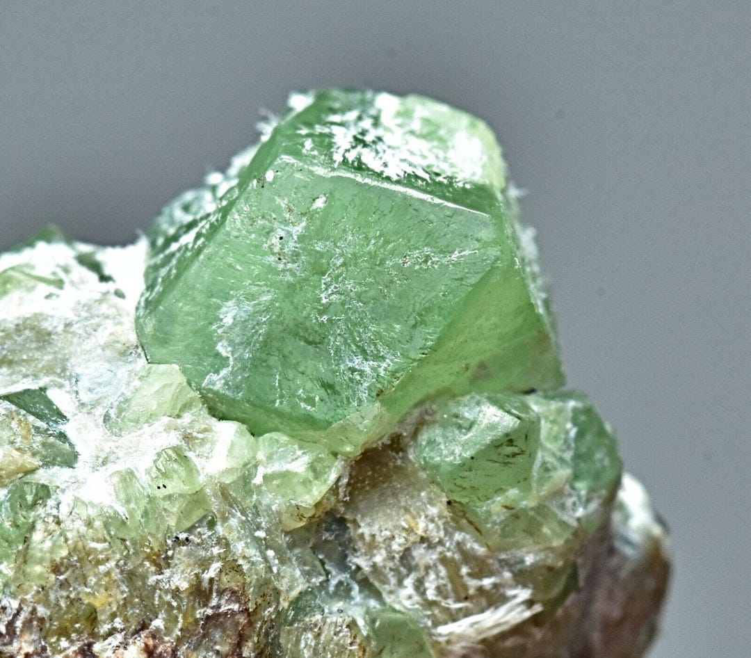 Rare Demantoid Garnet Crystal Specimen 42.65 Carat - Etsy