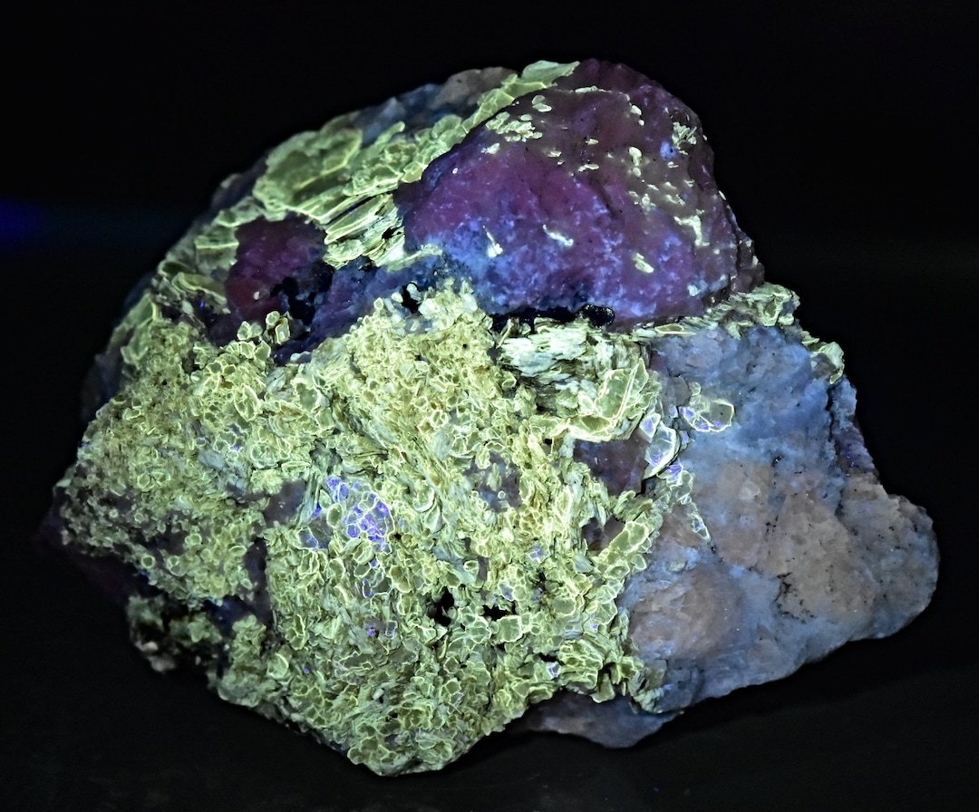 355 Gram Fluorescent Marialite Scapolite Specimen Combined With ...