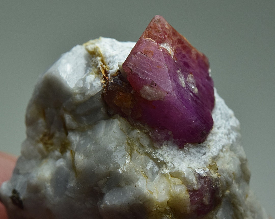 Natural Terminated Ruby Crystal Specimen From Jigdalik Afghanistan 27 ...