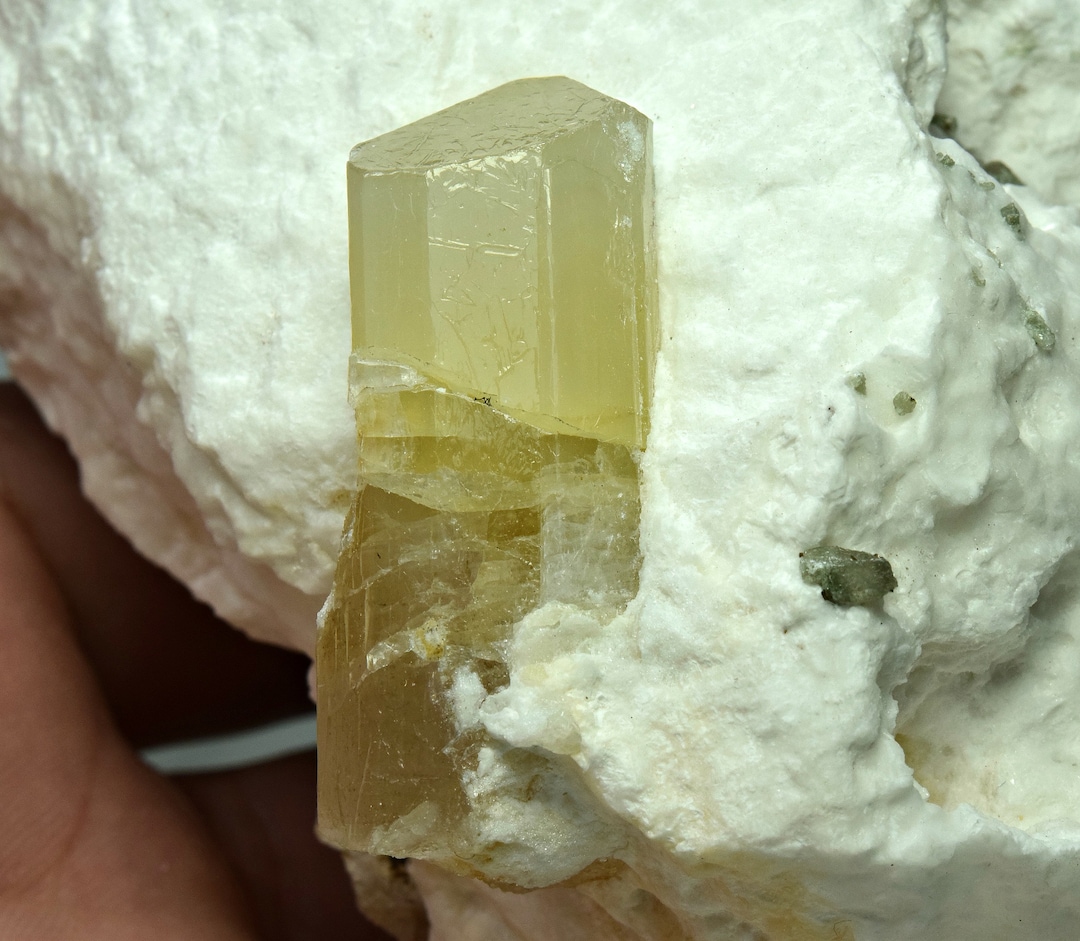 Unique SW Fluorescent Natural Scapolite Crystals on Gypsum Matrix 439 ...