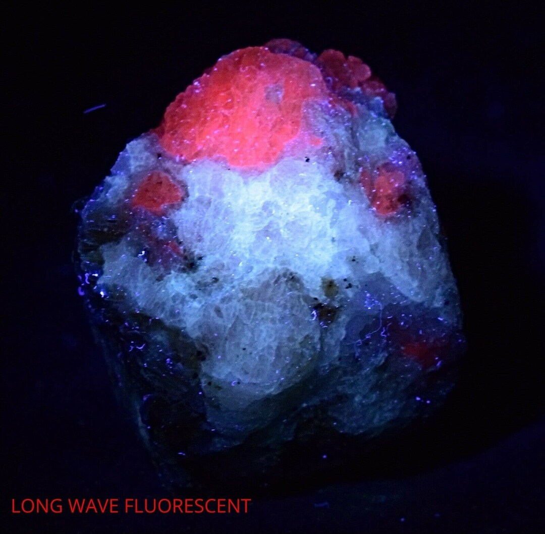 117 Gram Fluorescent Pink Spinel With Phlogopite & Unknown Mineral on ...