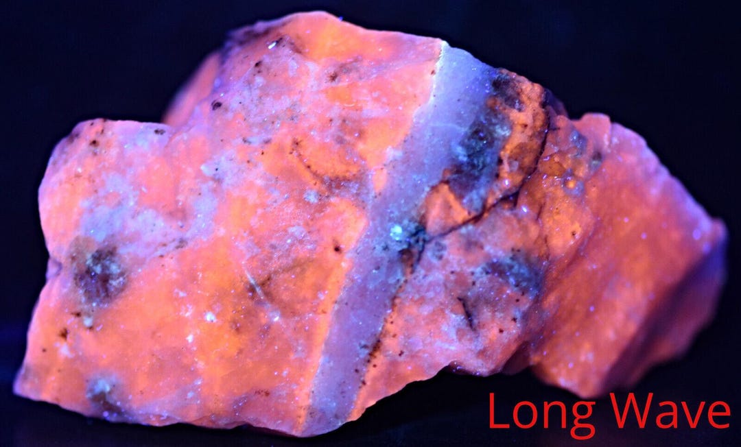 130 Gram Natural Fluorescent Blue Hackmanite Rough Stone From Badakshan ...