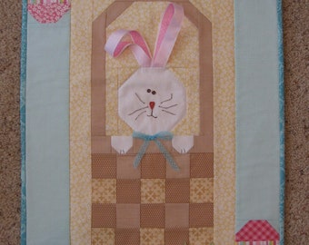 Easter Quilt Pattern, Table Runner, Table Top Quilt, Wall Hanging ...