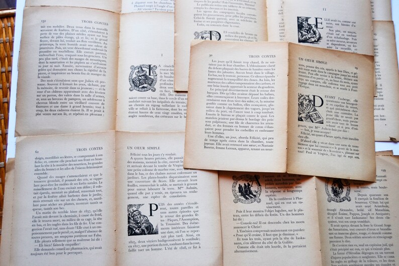 50 Old Book Pages Loose Book Pages Vintage Paper Pages | Etsy