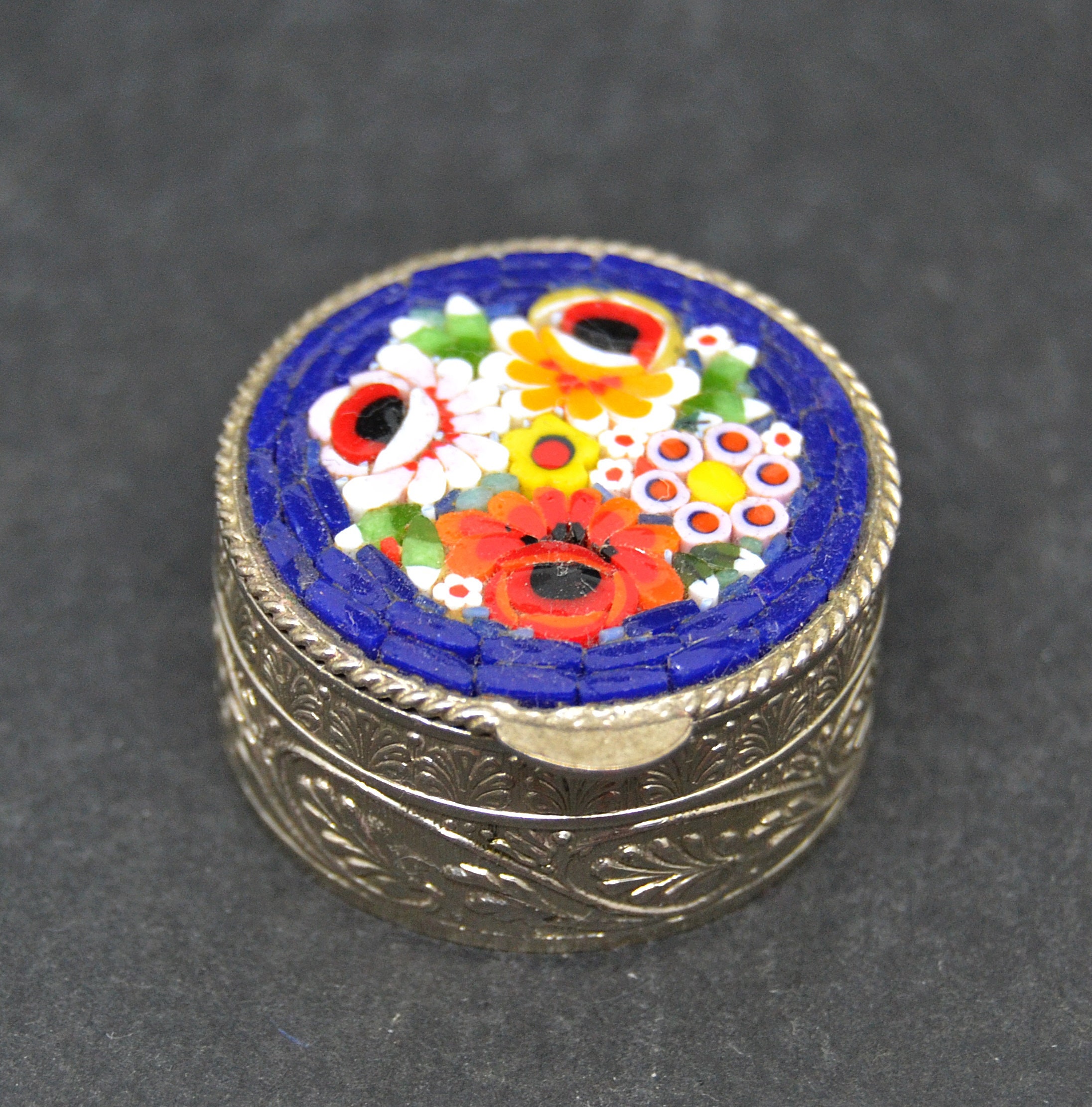 Mosaic Pill Box