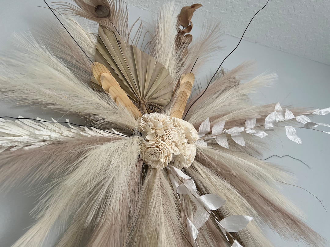 Pampas Grass Wall Decor Arrangement - Etsy