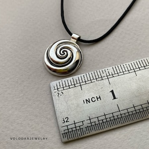 Koru Necklace Silver Koru Spiral Maori Symbol - Etsy