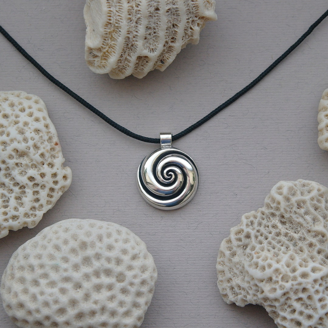 Koru Necklace Silver Koru Spiral Maori Symbol - Etsy