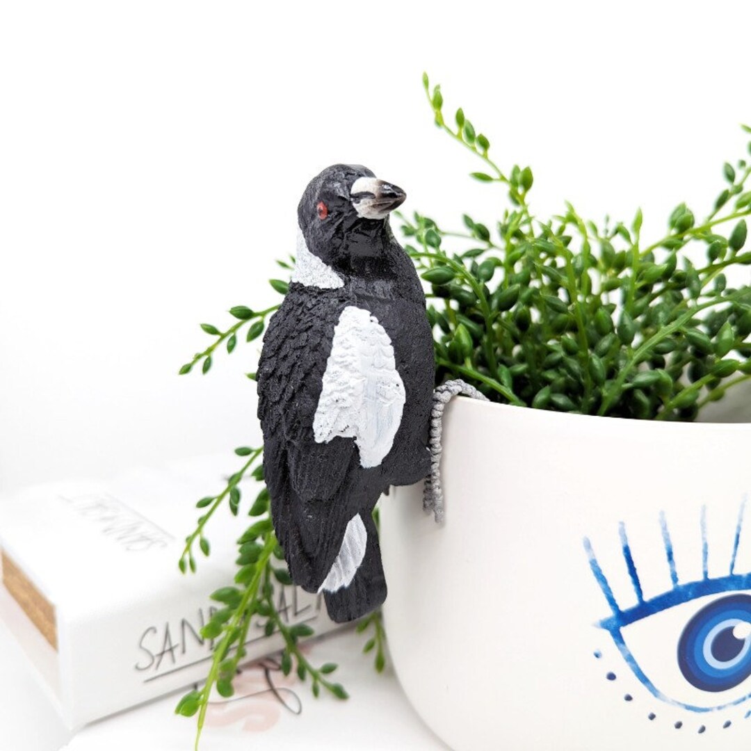Magpie Bird Pot Hanger | Magpie Gifts | Pot Hugger - Etsy
