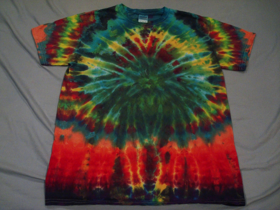 Hand-dyed Adult Unisex Medium T-shirt Nature's Emerald Fountain - Etsy