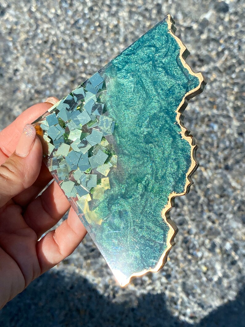 Set 4 Round Triangle Ocean Beach Geode Agate Green & Gold - Etsy