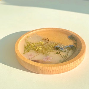 Natural Wood Pressed Flower Coasters - A Four Season Cute Flower ...
