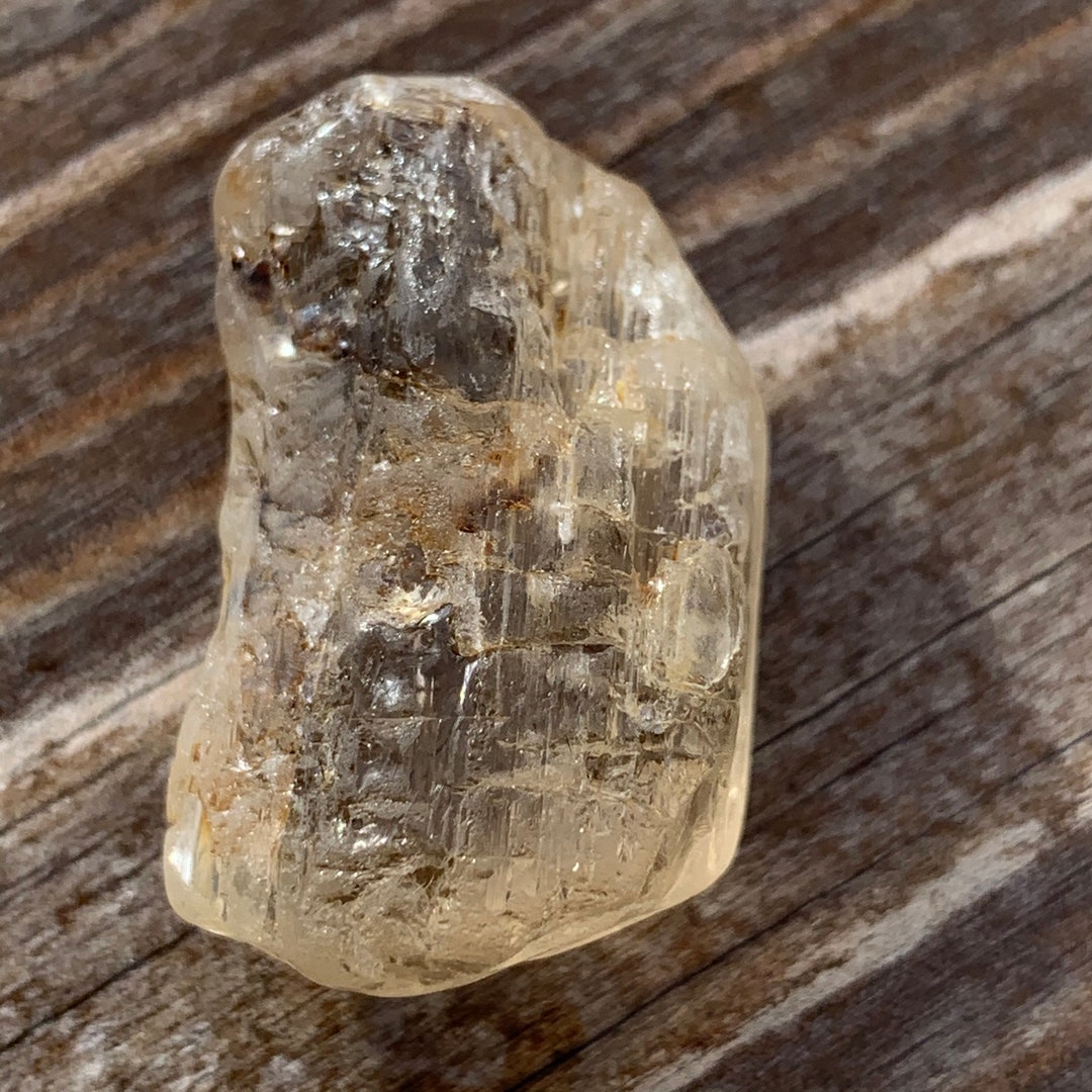 Rare Golden Scapolite Raw Gemstone 55.80 Ct Teacher of Emotional Power ...