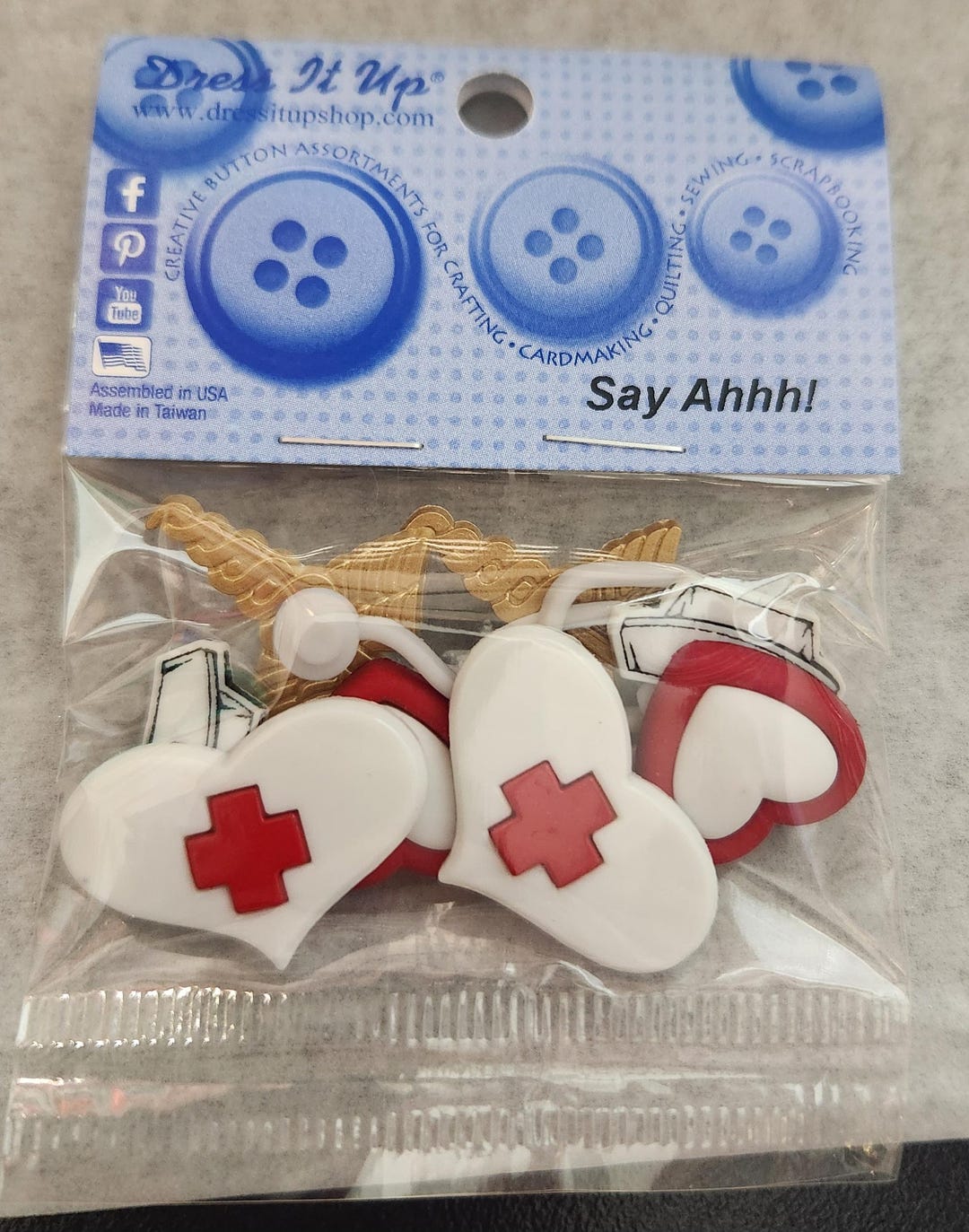 Say Ahh Medical Nurse Doctor Button / Embellishments - Etsy