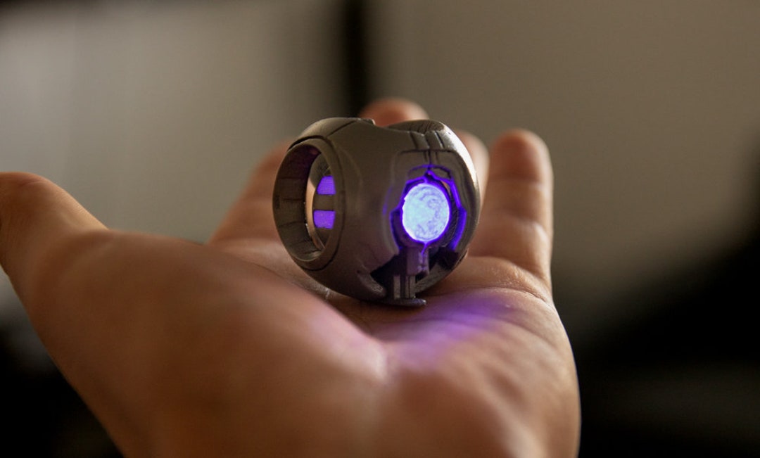 343 Guilty Spark Fan Art - Etsy