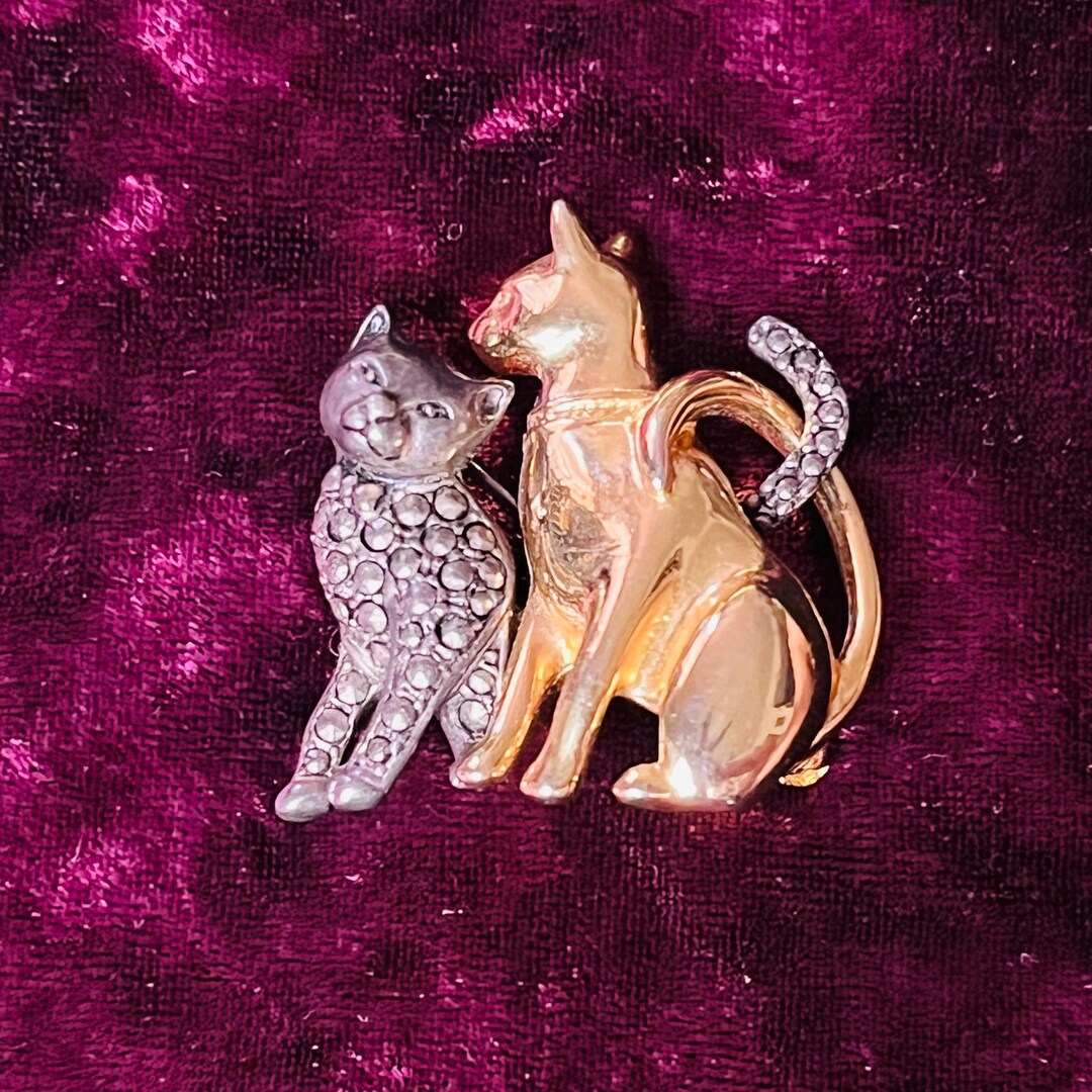 Vintage Intertwined Cats Pin - Etsy