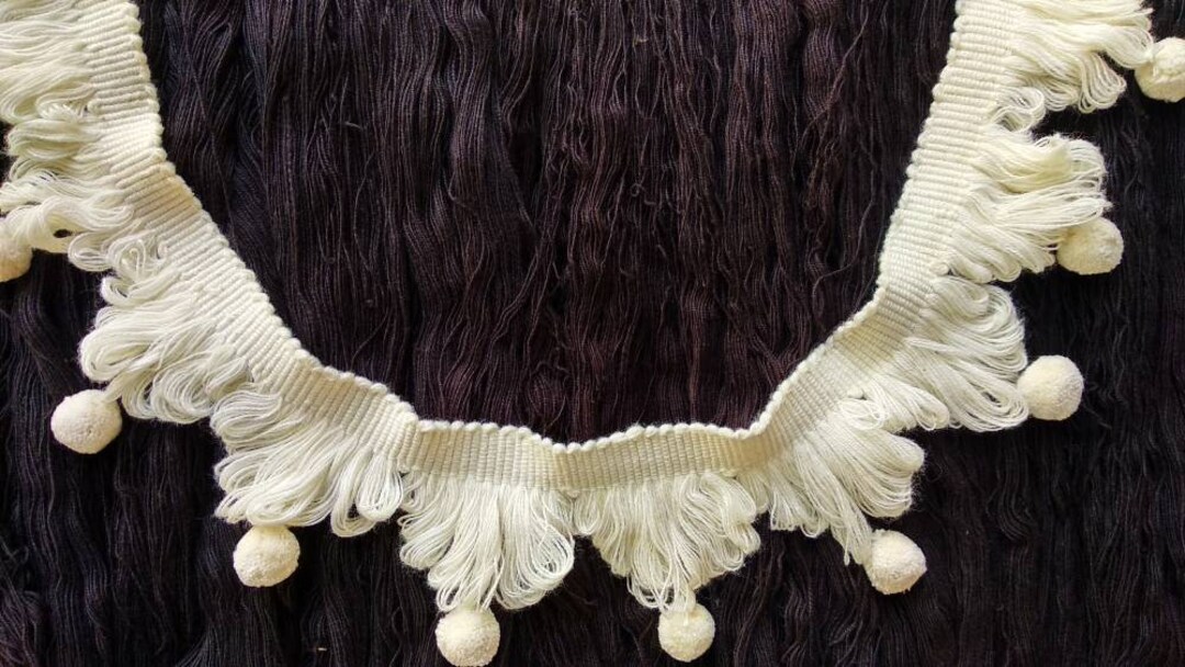 Ivory Pom Pom Fan Edge Trim, Woven Fan Edge Trim, Handmade Pom Poms ...