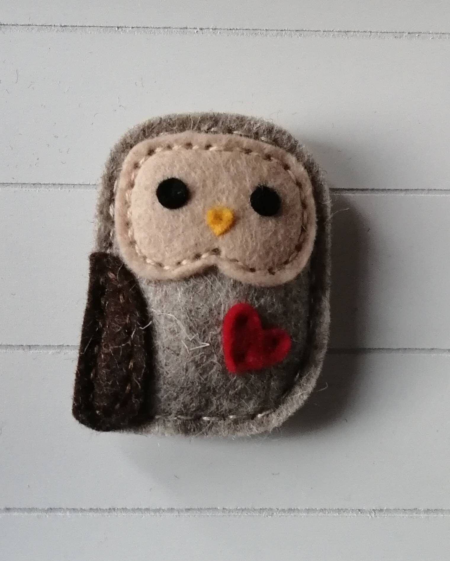 A Cute Handmade Felt Owl Brooch in 100% wool felt 6.5cm high | Etsy