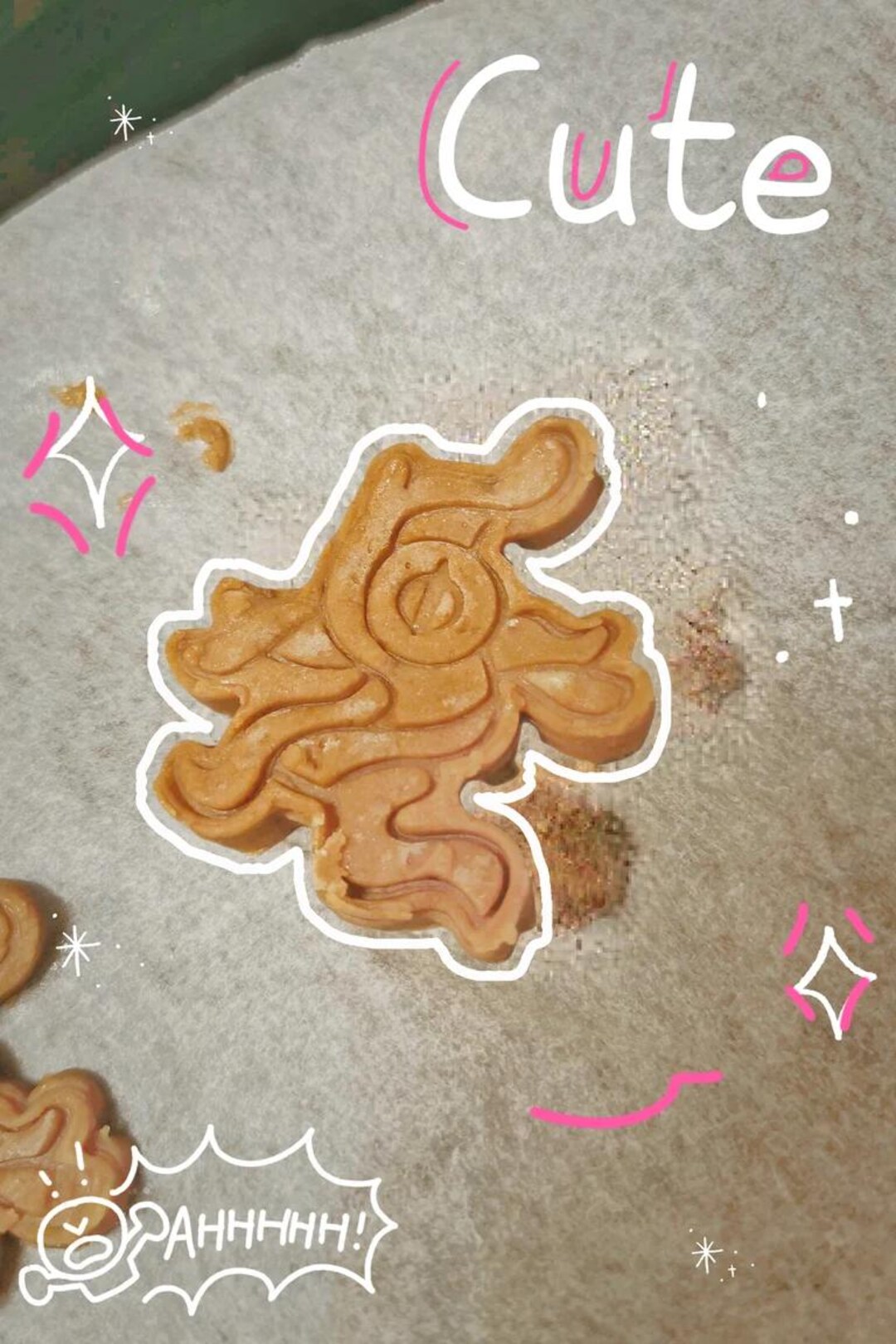 IDV Peeper Cookie Cutter - Etsy