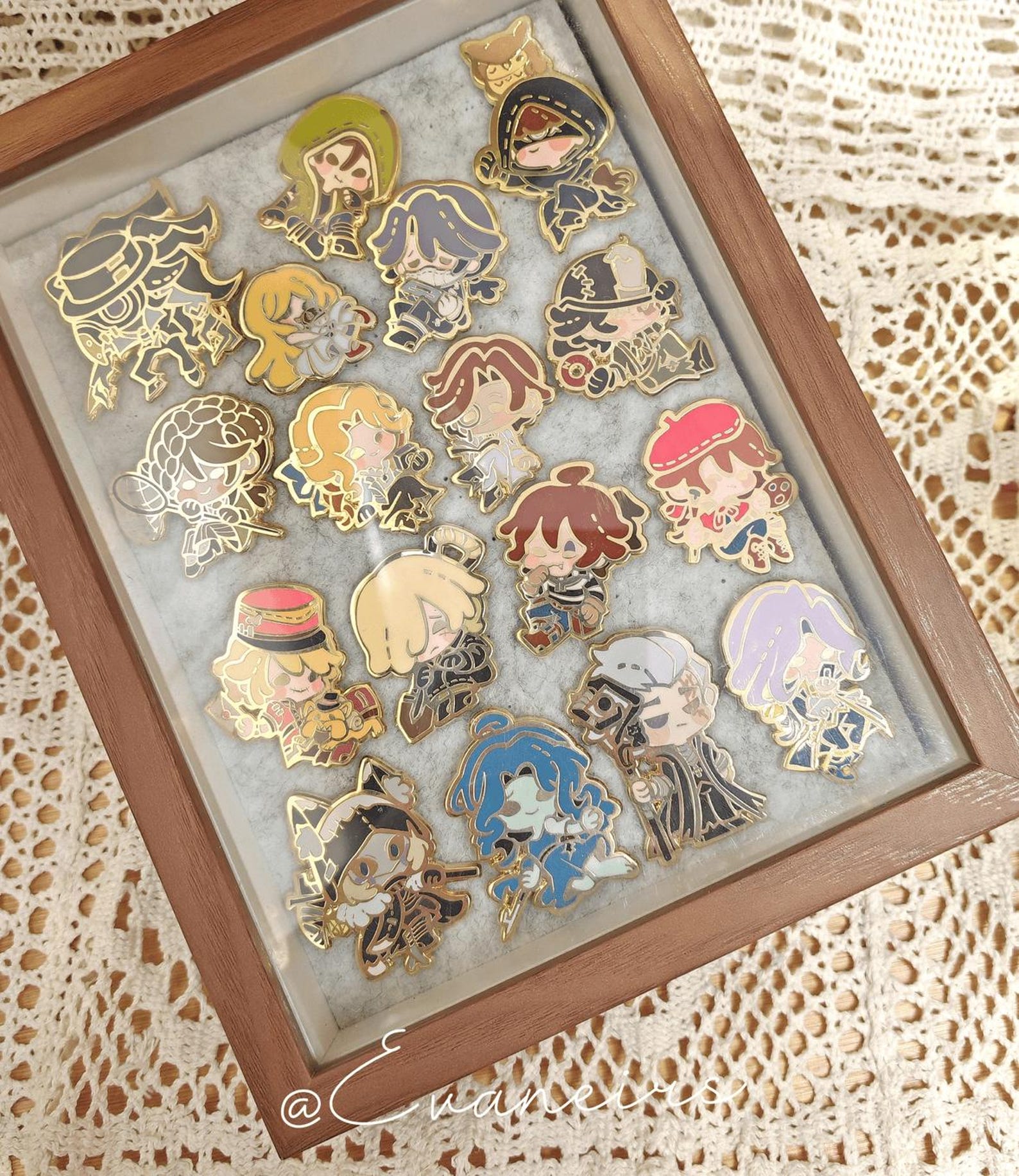 IDV Hunters Default Enamel Pins - Etsy