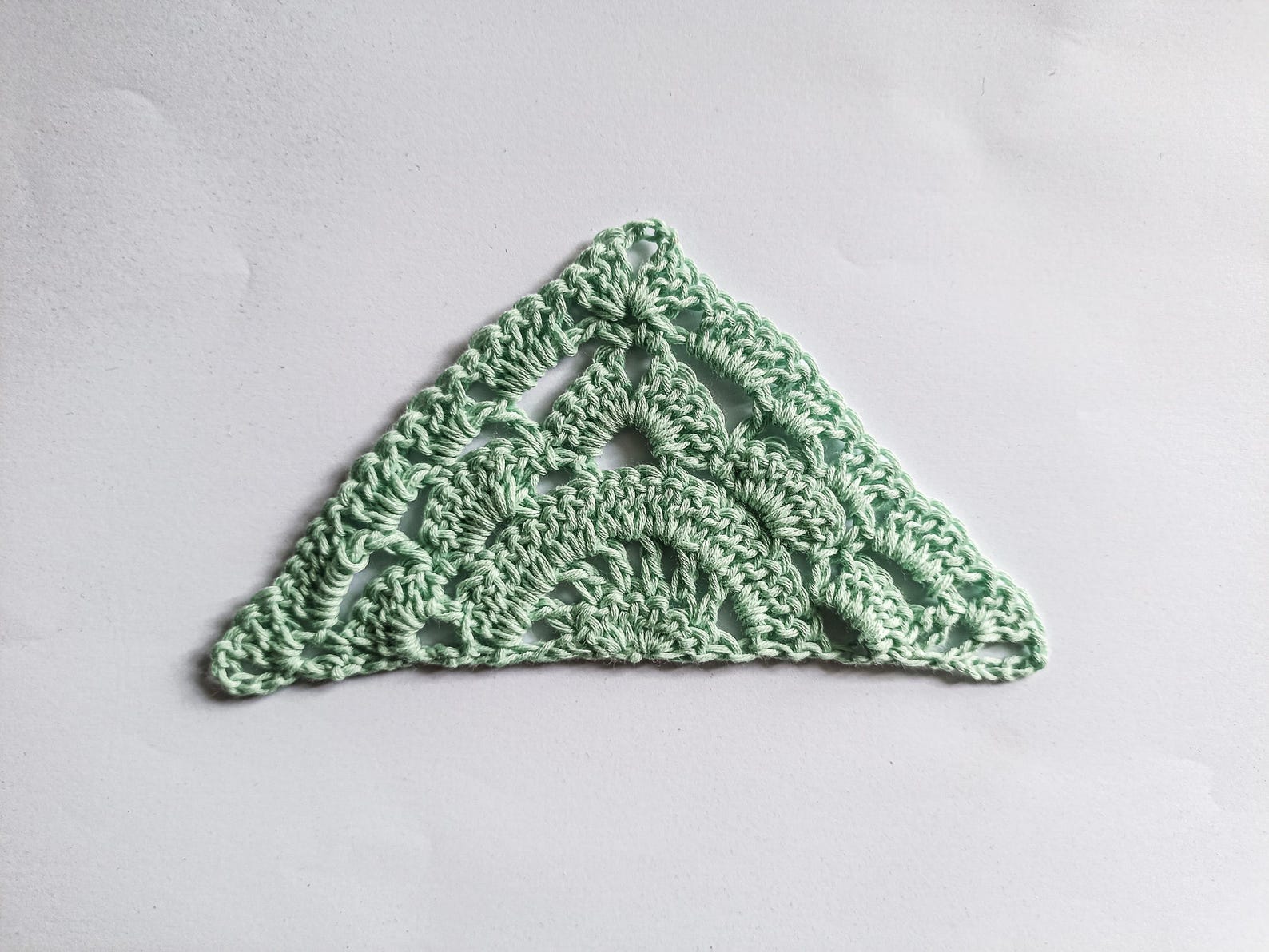 Willow Triangle Granny Crochet Pattern Digital Pdf With Photos - Etsy UK