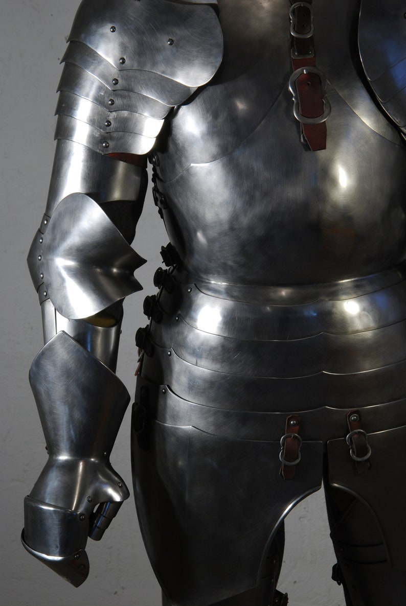 Complete Medieval Historical Knight Armor From Middle of 15th Century ...