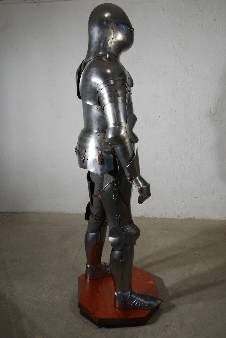 Complete Medieval Historical Knight Armor From Middle of 15th Century ...