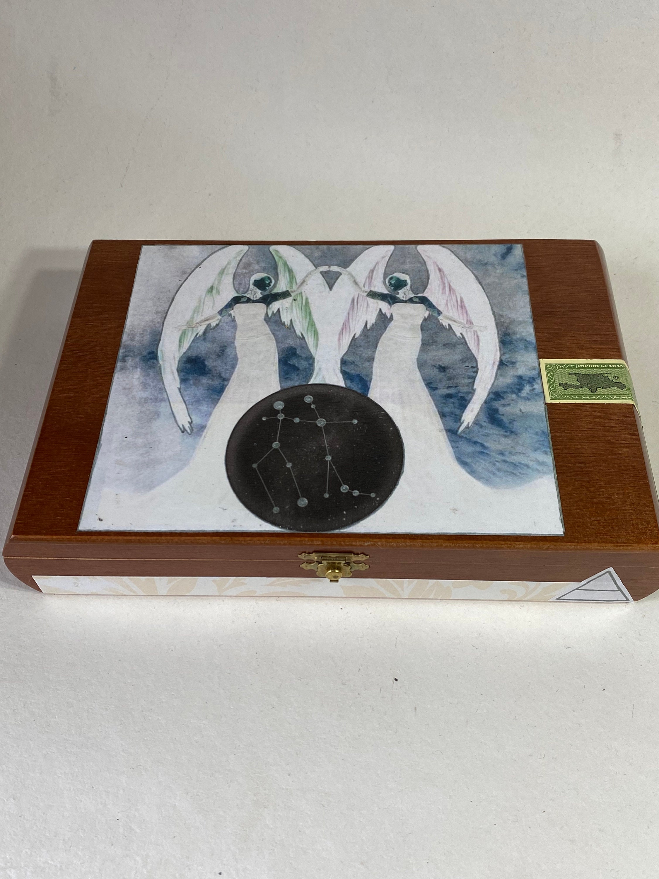 Gemini Box - Etsy