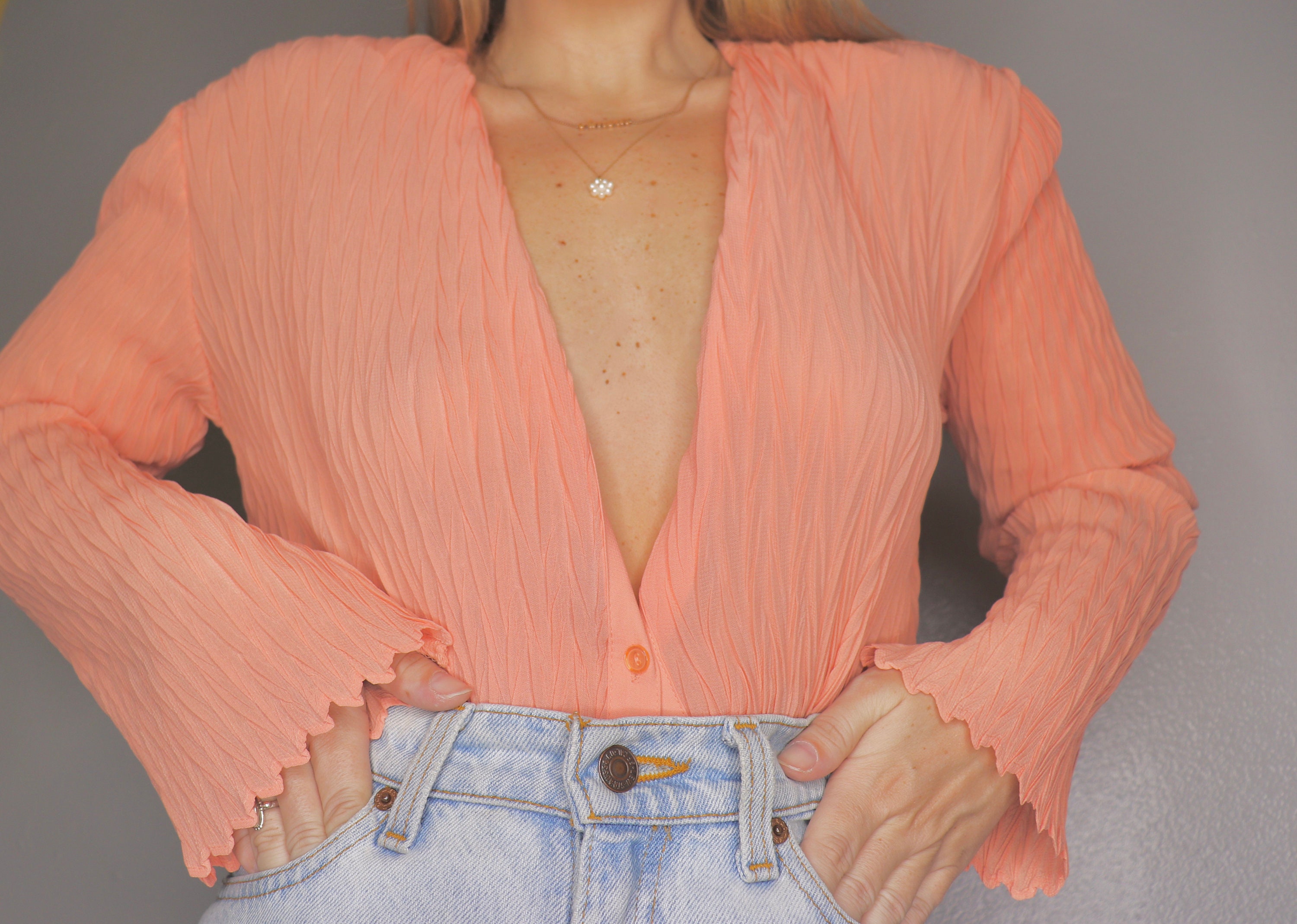 Vintage Blouse 1990s to Y2k 2000s Pastel Peach Ribbed Texture Solid ...