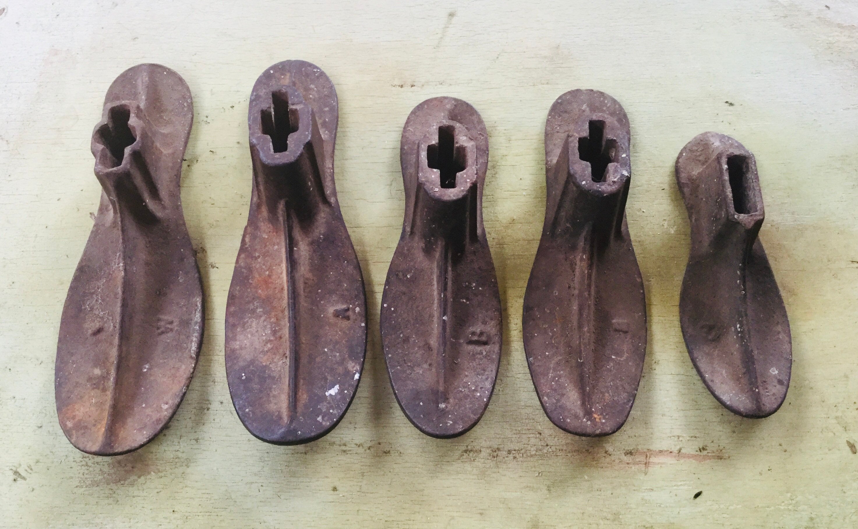 Cast Iron Cobbler Shoe Forms 5 Lot - Etsy Nederland