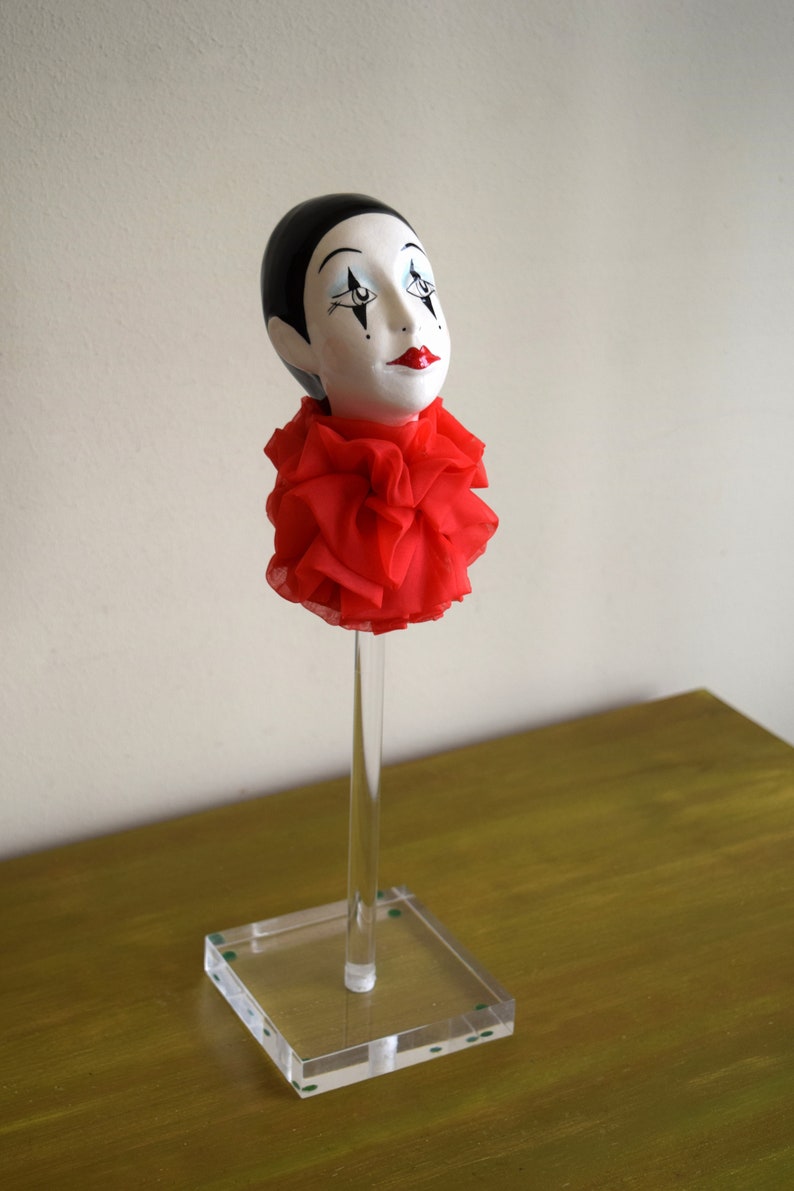 Unique Vintage Clown / Mime Statue Circus Show, Carnival, Jungling Act ...