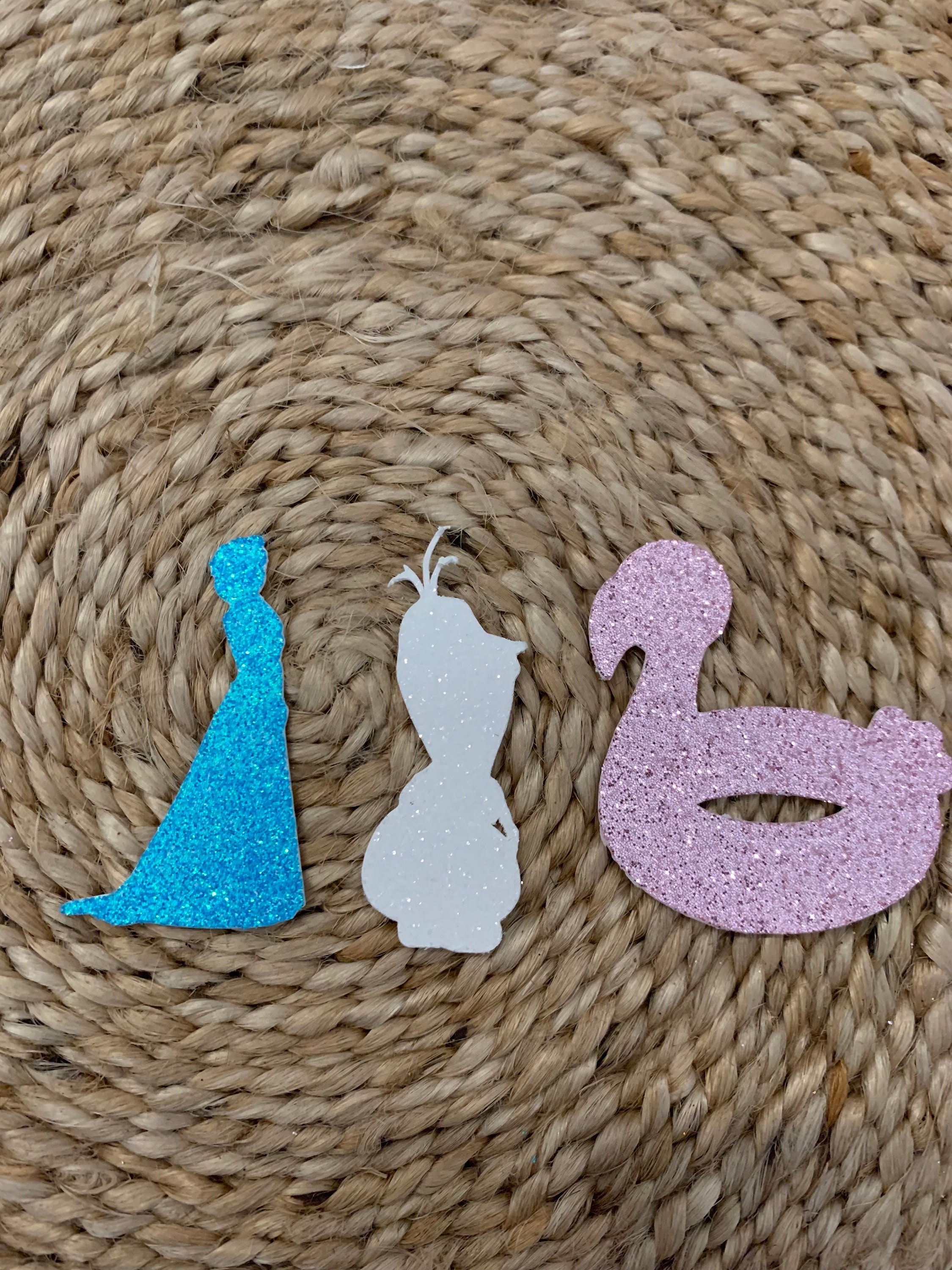 Elsa Pool Party Glitter Confetti, Elsa and Olaf With Flamingo Pool ...