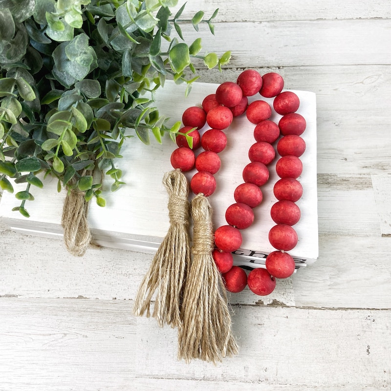 White Coral Garland - Etsy