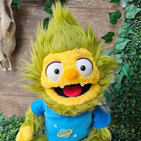 Monster Puppet - Etsy