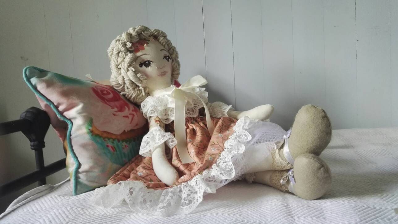 Meet My Beautiful New Rag Doll... She Has a Stuning Little Outfit ...