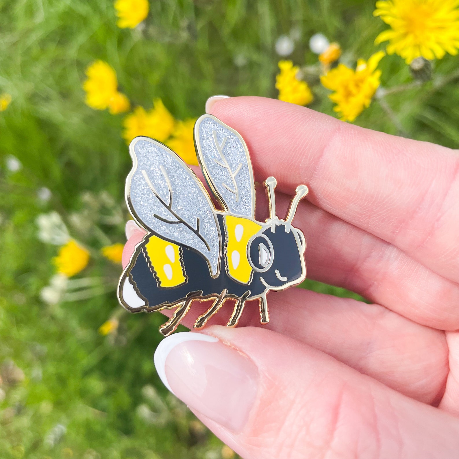 Benny Bee Hard Enamel Gold Plated Pin Enamel Pin Collection Gold Pin ...